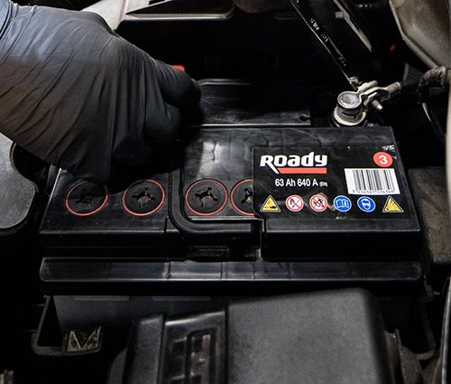 Echange batterie start and stop et contôle du circuit de charge - Roady